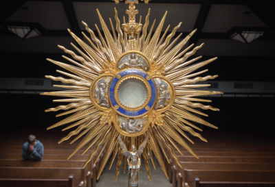 Explaining Transubstantiation | Fr. Dwight Longenecker